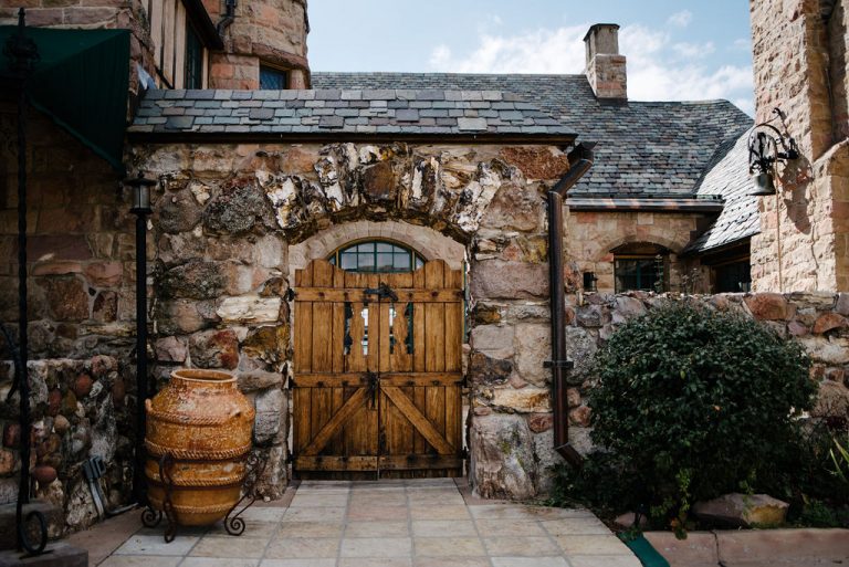 Cherokee Ranch and Castle Wedding | Julian & Lauren - Cara Eliz Photo