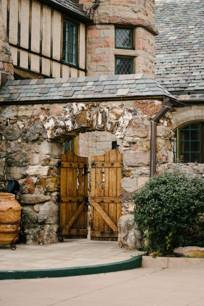 Cherokee Ranch and Castle Wedding | Julian & Lauren - Cara Eliz Photo