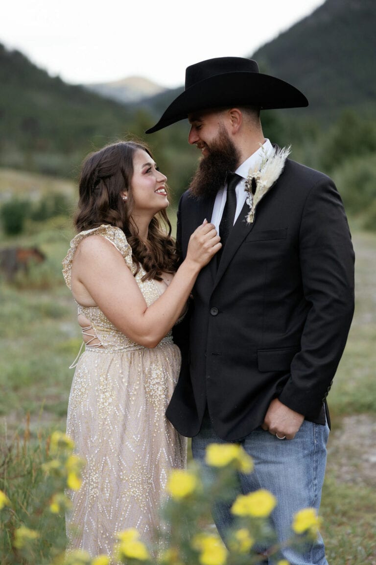 Officers Gulch Elopement near Copper Mountain - Cara Eliz Photo
